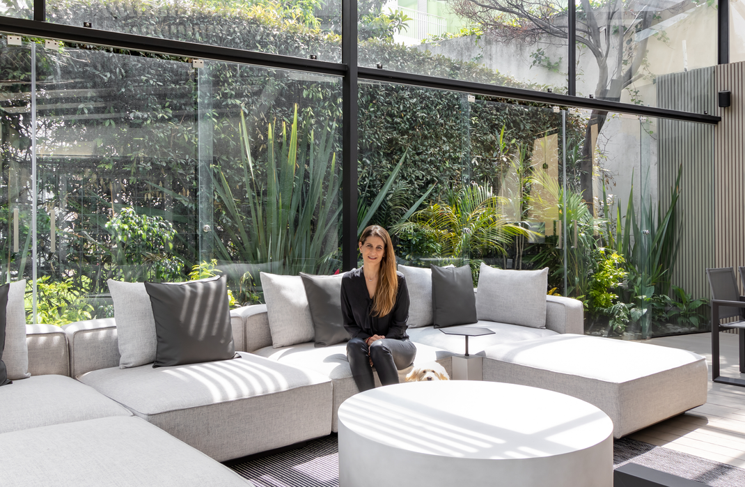 NOSOTROS – LiveDesignStudio