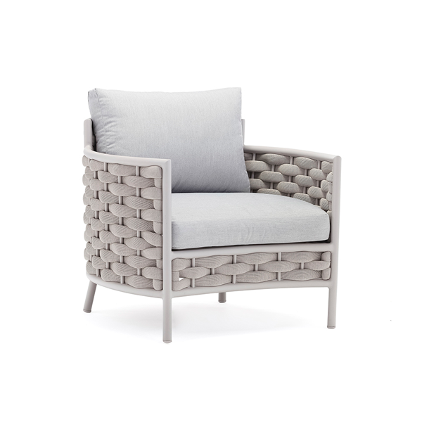 LOOP ARMCHAIR – LiveDesignStudio